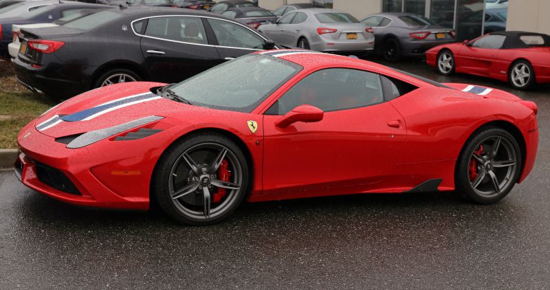 Ferrari 458 technical specifications and fuel economy